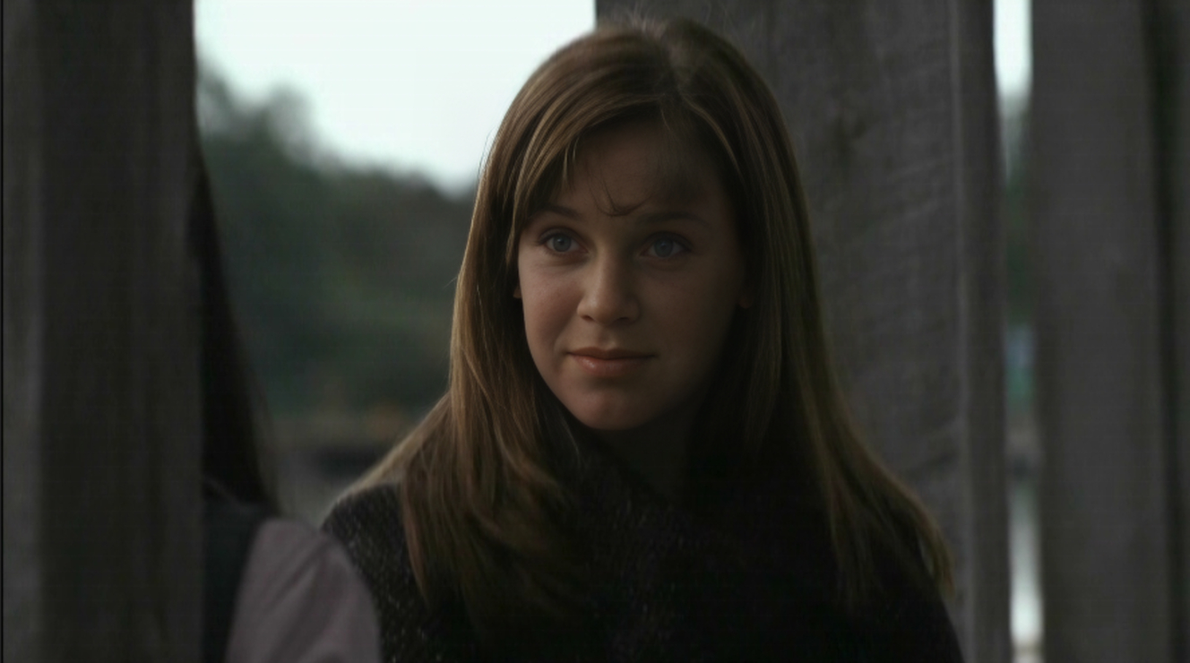 Emily Ann Lloyd in Setup (2011)