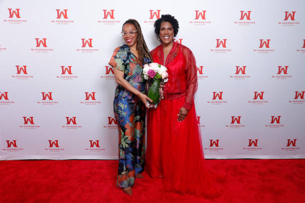 Lateefah Simon, Teresa C. Younger