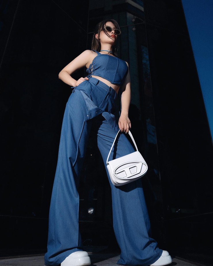 Picture of Duong Hoang Yen