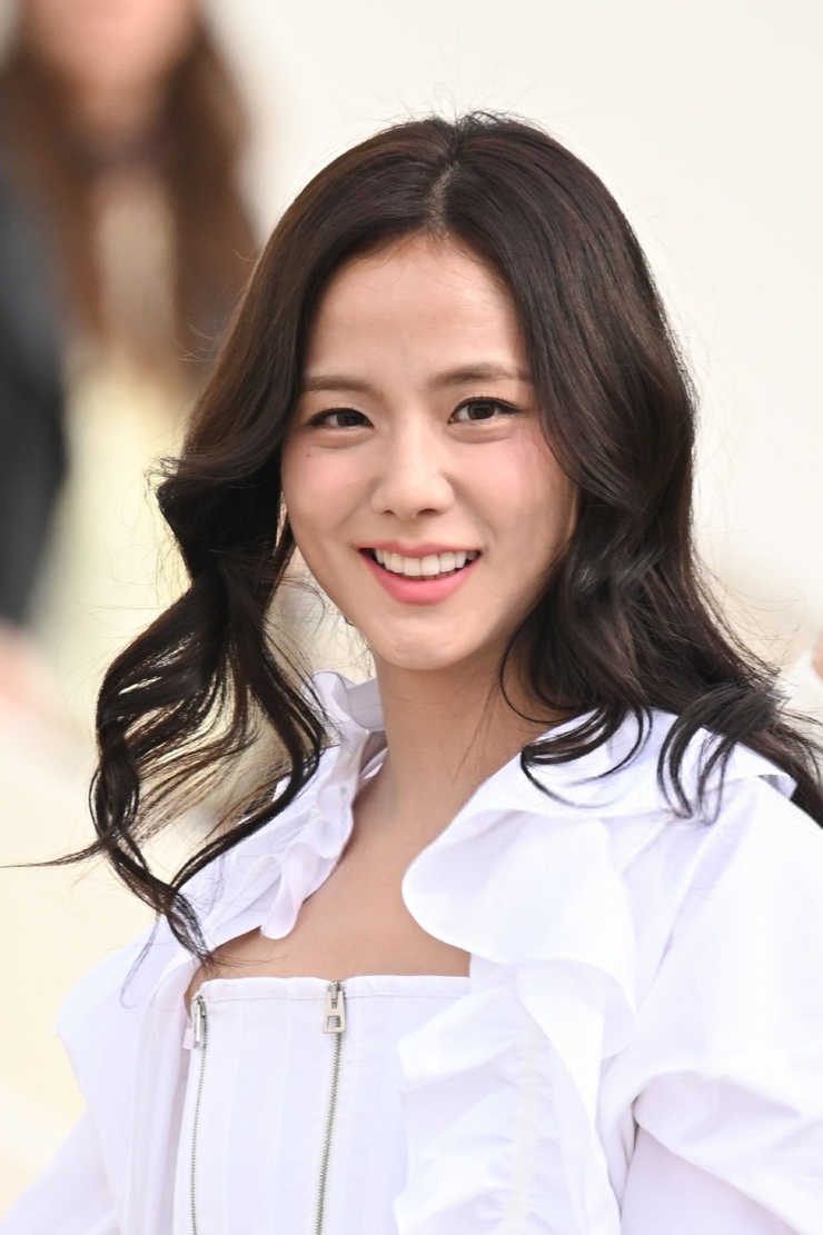 Picture of Kim Jisoo