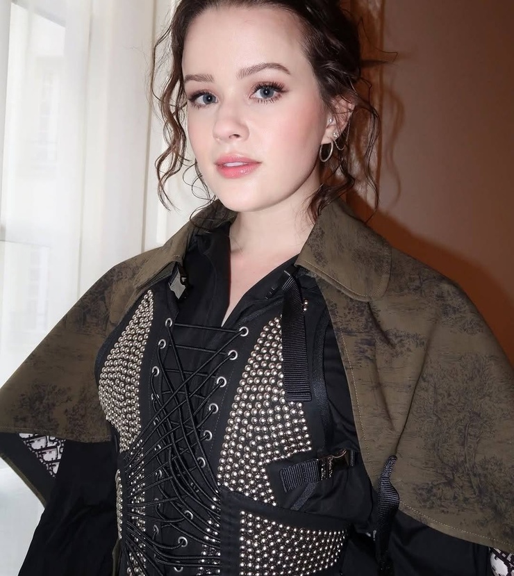 Ava Phillippe picture
