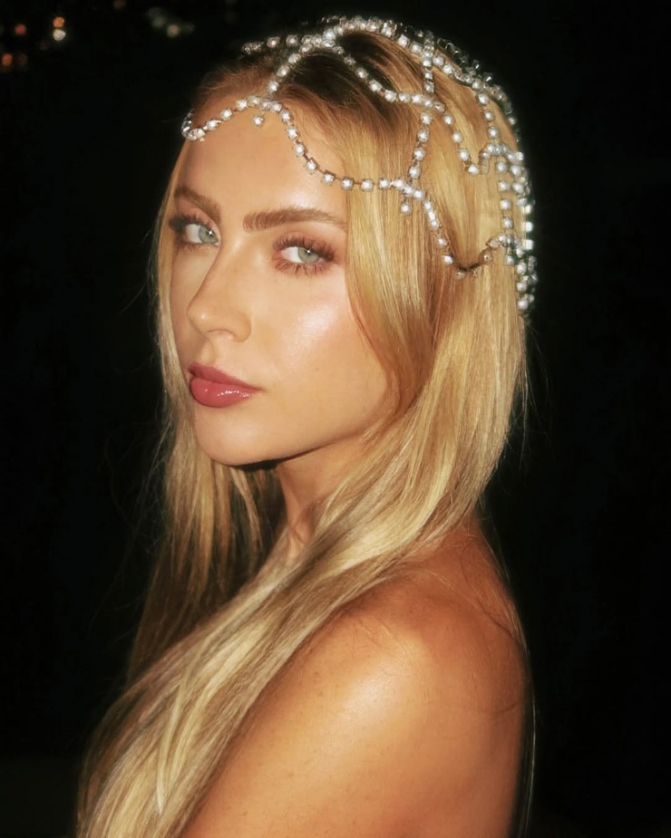 Picture of Jade Picon