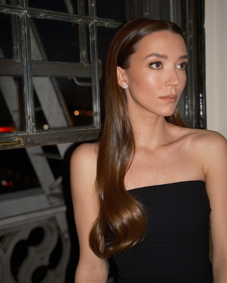 Image of Nicole Brydon Bloom