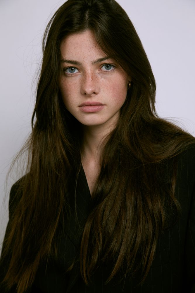Chloe Coutau picture