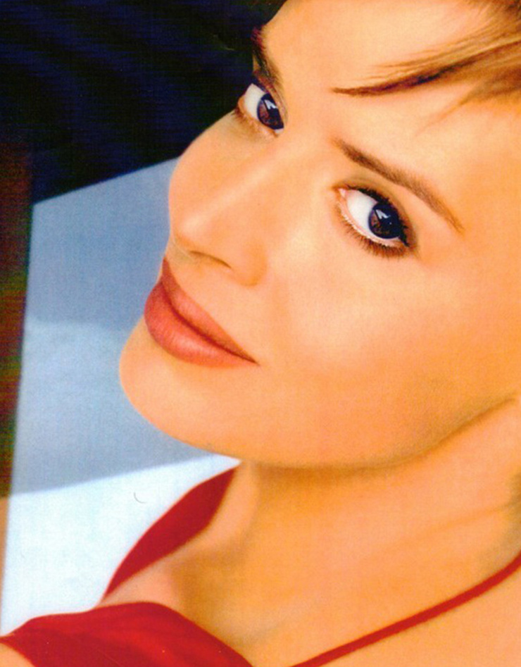 Picture of Lara Harris