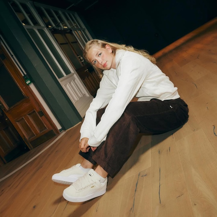 Picture of Isabella Hobson