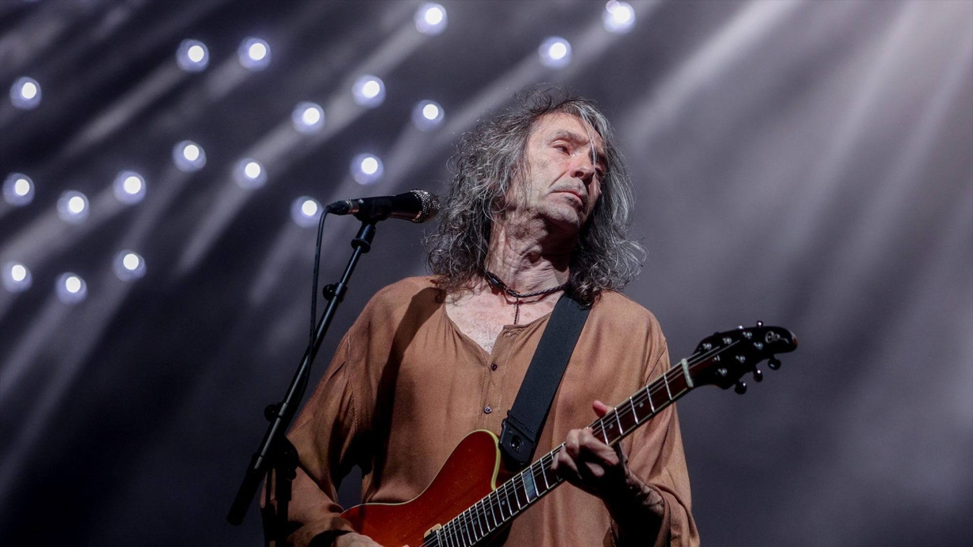 Picture of Roberto Iniesta (Robe)