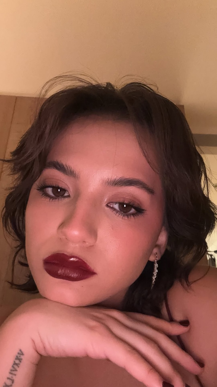 Isabela Moner picture