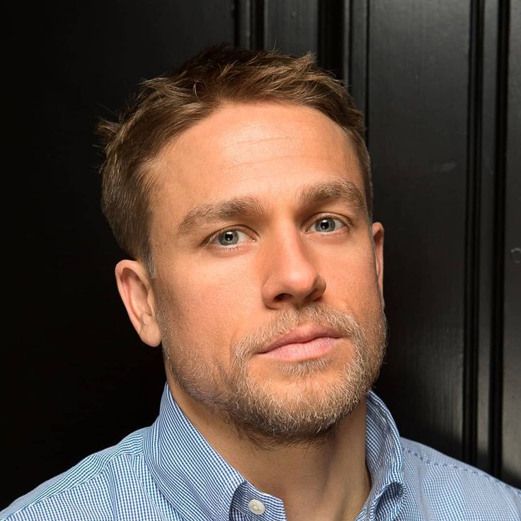 Picture of Charlie Hunnam