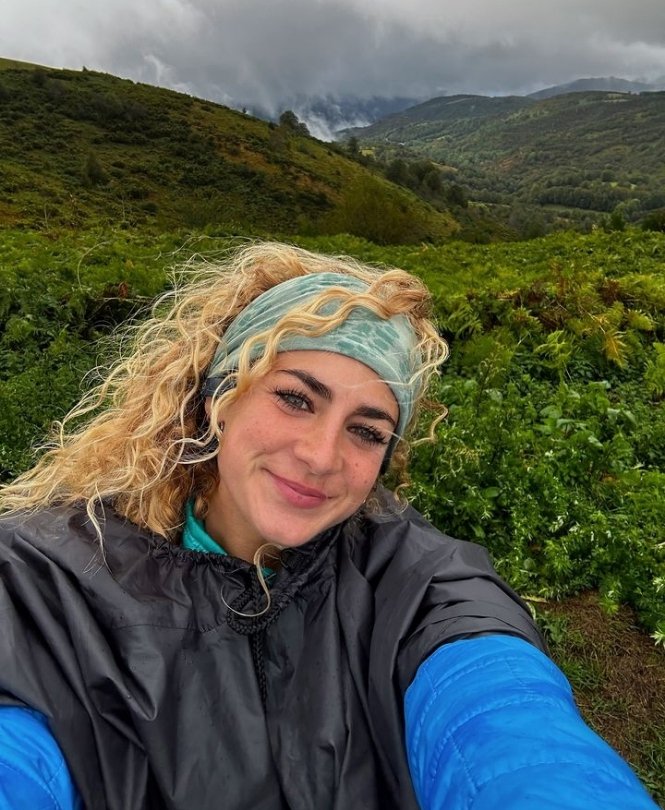 Picture of Claire Stone