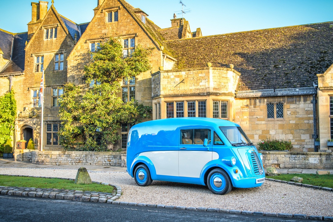 2021 Morris Commercial JE