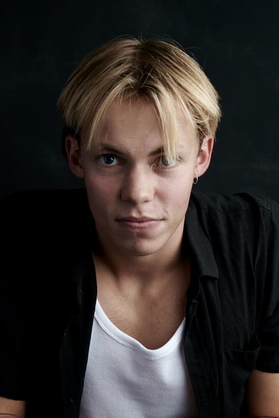 Mitchell Hardaker image