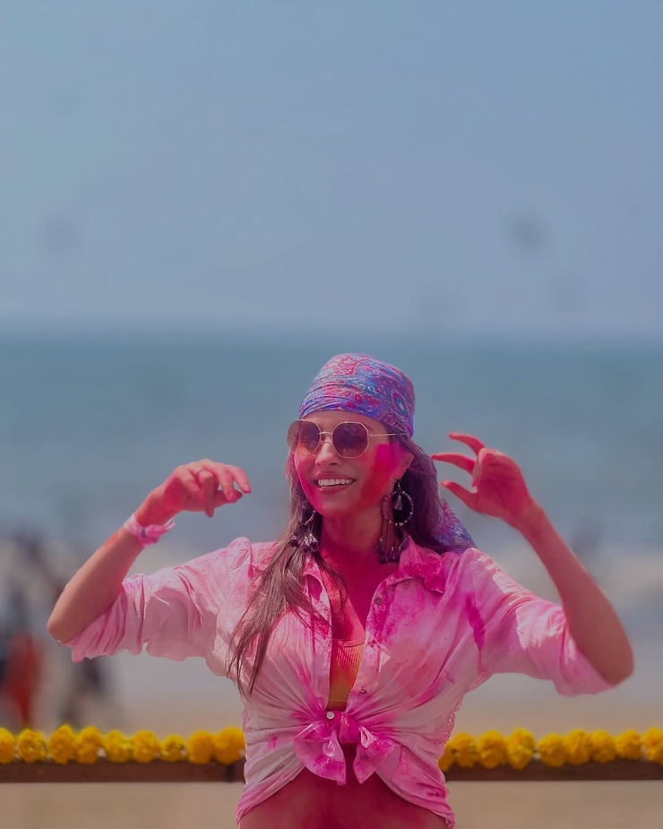 Picture of Aparna Dixit