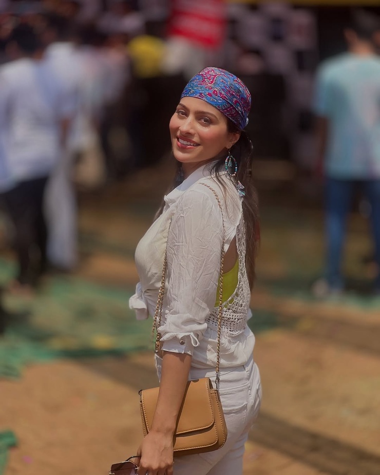 Image of Aparna Dixit