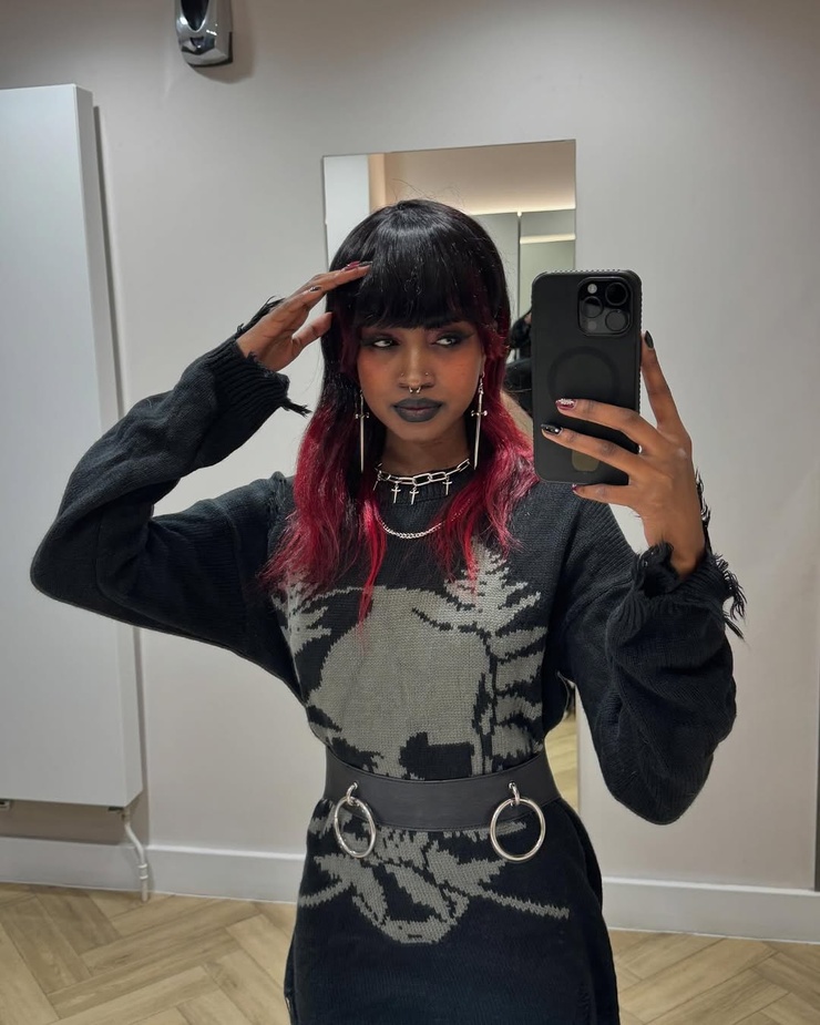 Shirleen (model) image