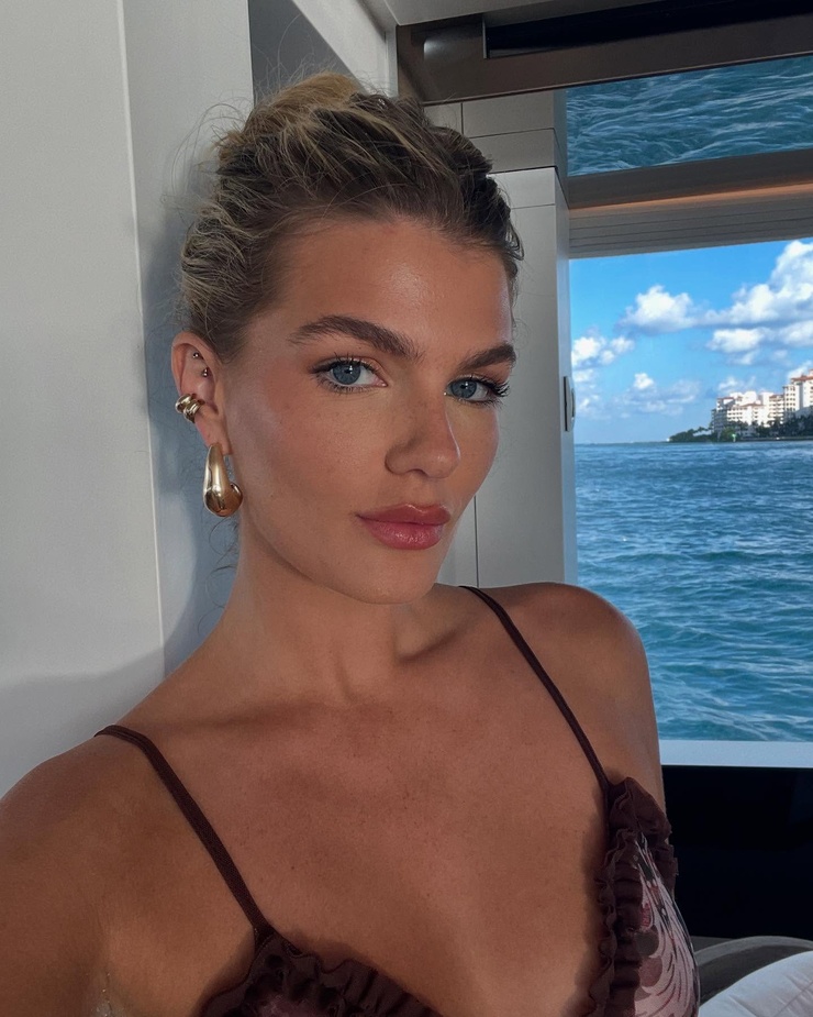 Image of Stephanie Peterson