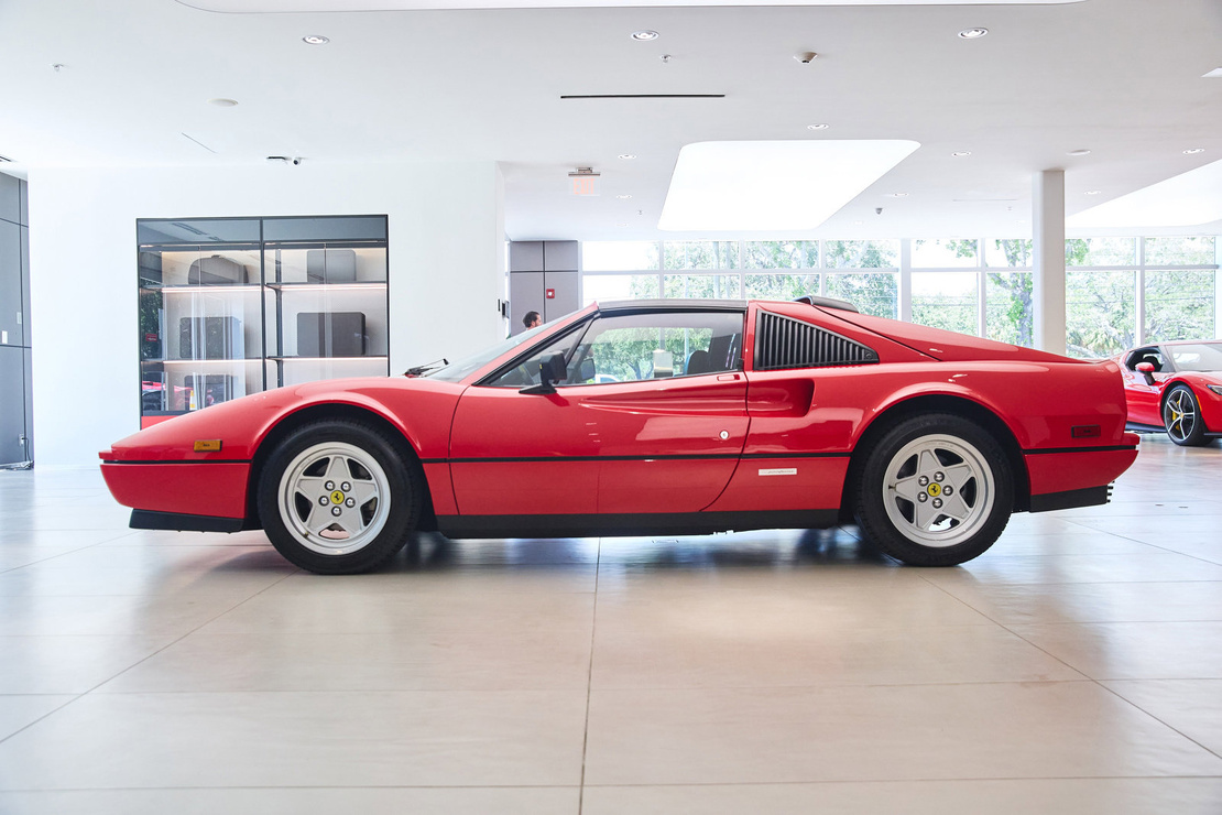 Picture of Ferrari 308 GTB/GTS