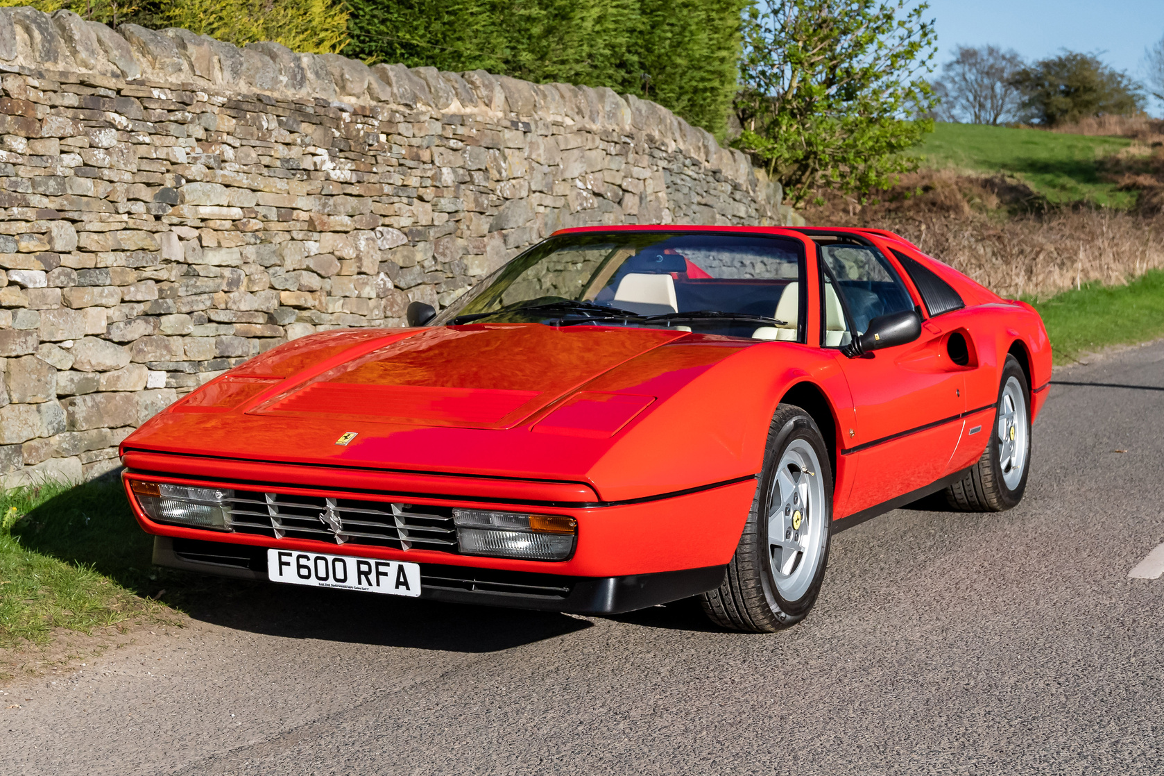 Spannende Ferrari 308 Gtb Gts Bild