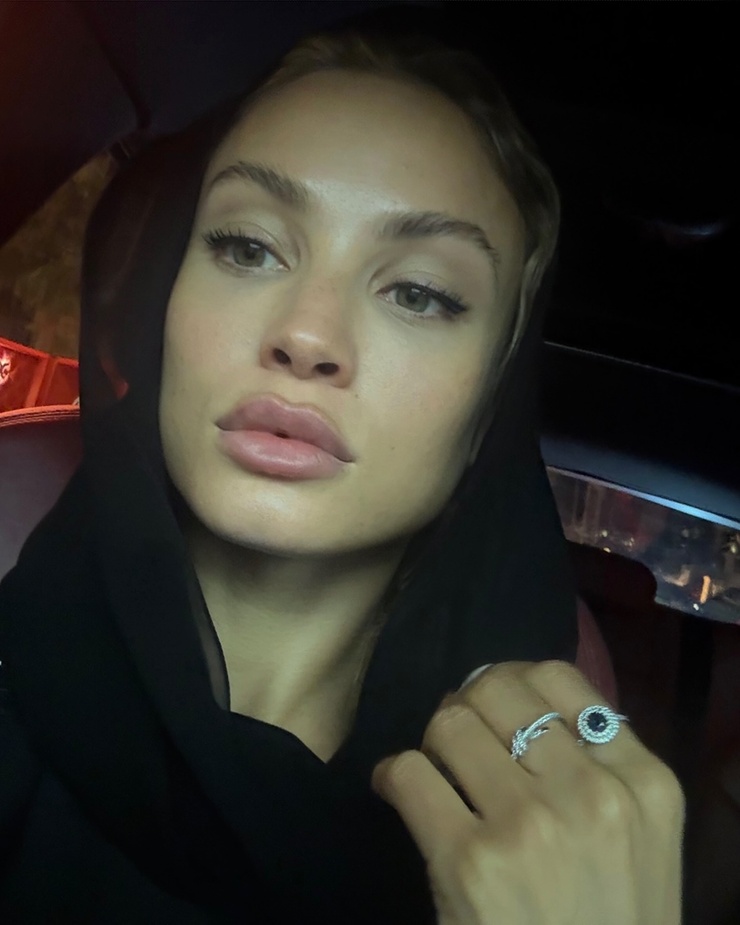 Image of Stephanie Bertram Rose