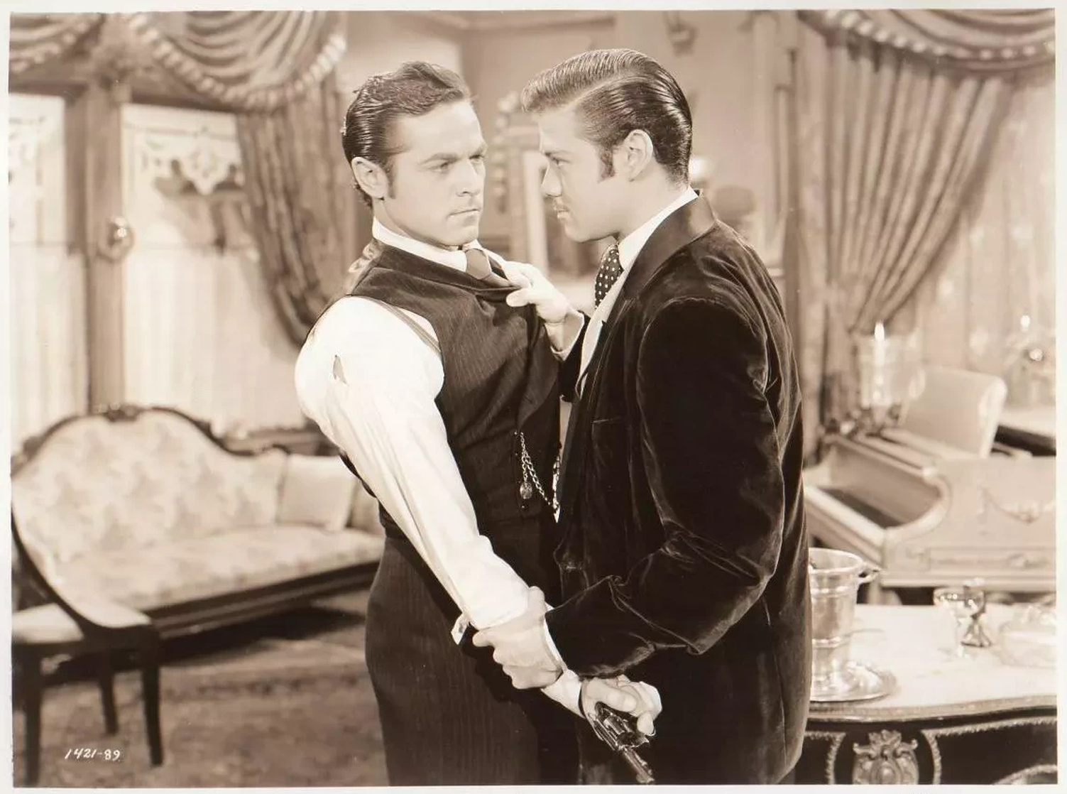 Alan Curtis, Turhan Bey