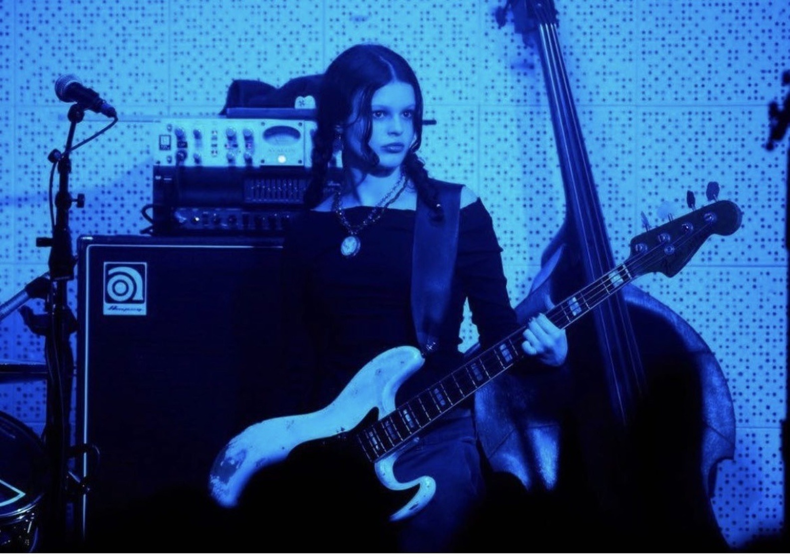 Picture of Scarlett White