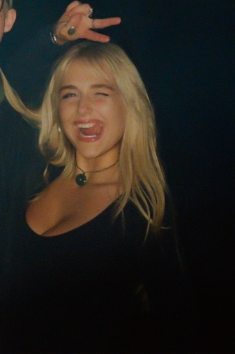 Alyvia Alyn Lind image