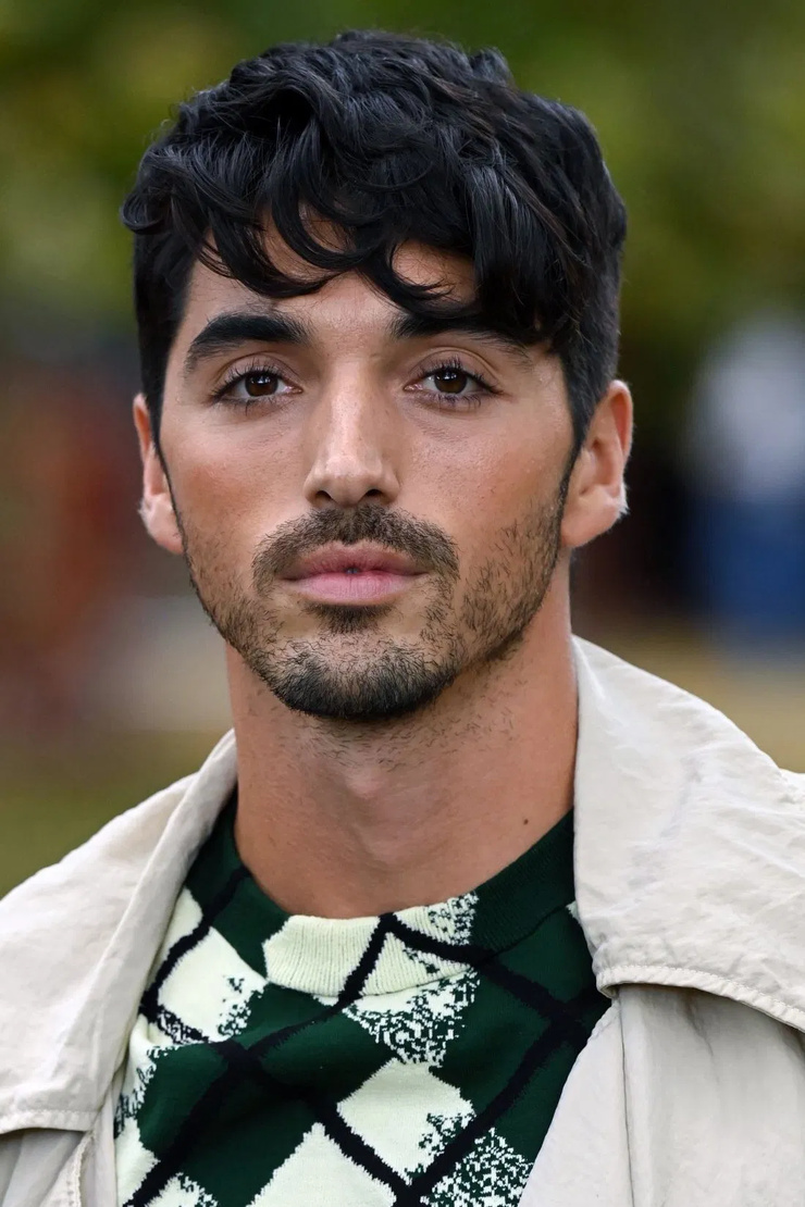 Picture of Taylor Zakhar