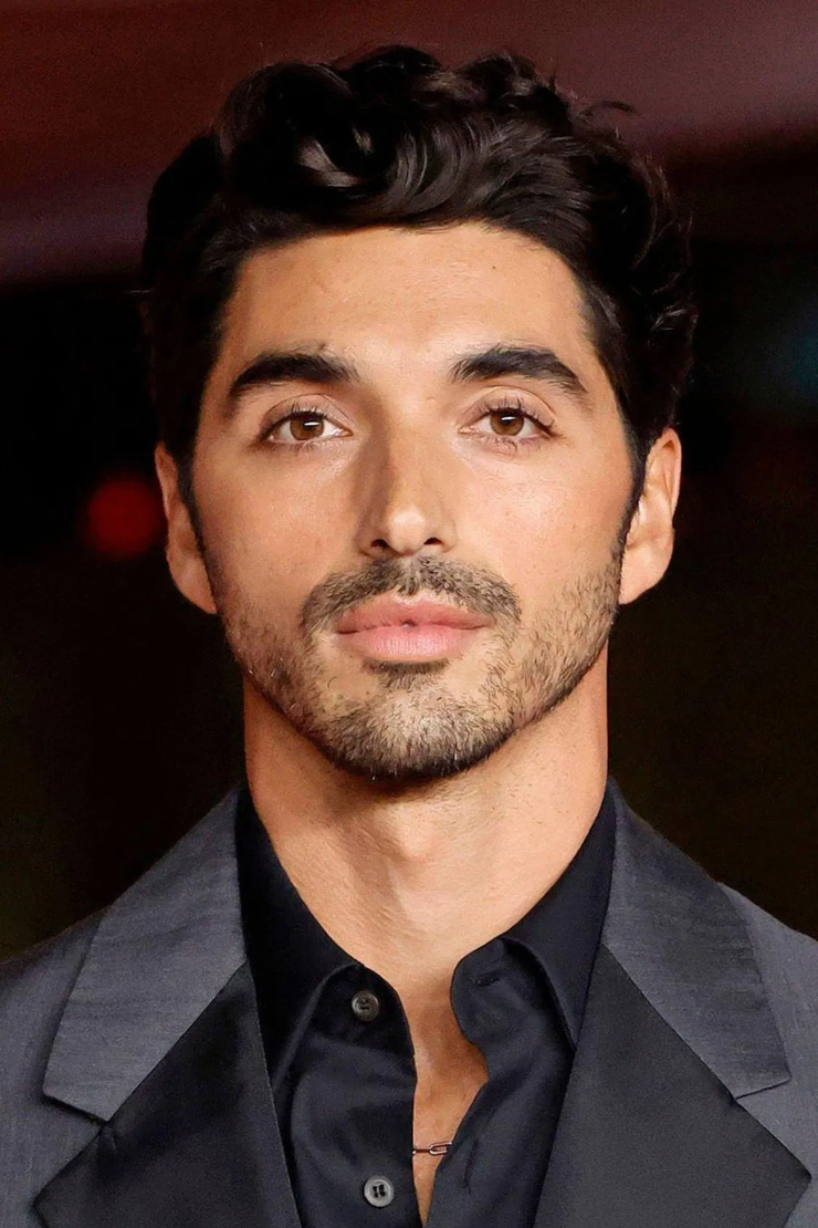 Picture of Taylor Zakhar