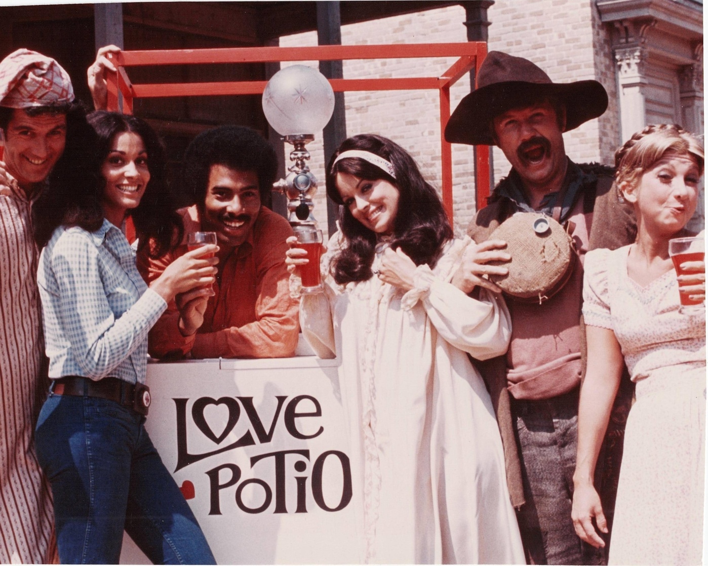 Tracy Reed - Love American Style