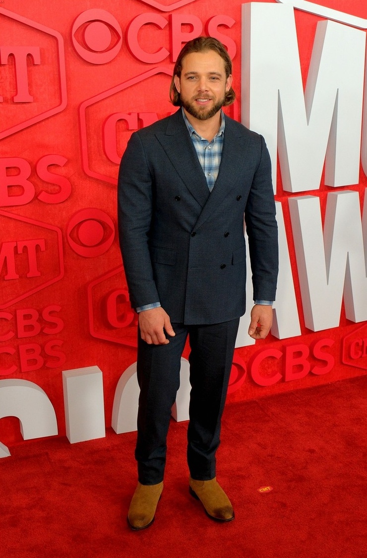 Picture of Max Thieriot