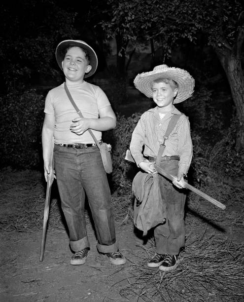 Todd Ferrell, Jon Provost