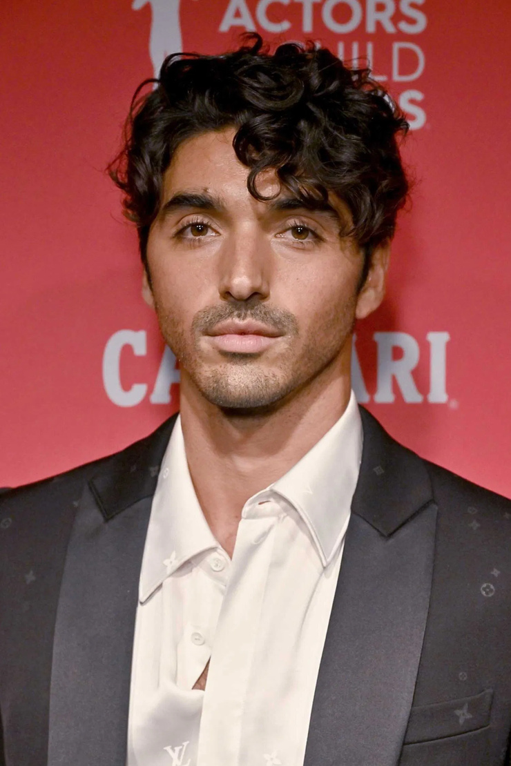 Image of Taylor Zakhar