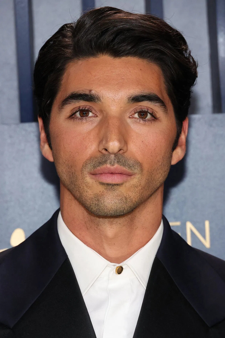 Picture of Taylor Zakhar