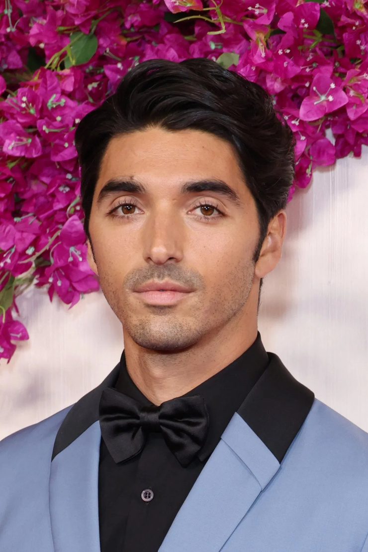 Picture of Taylor Zakhar