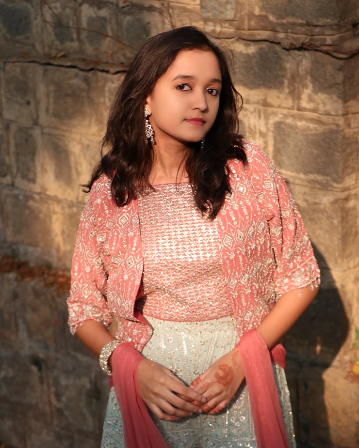 Image of Roshni Ansari