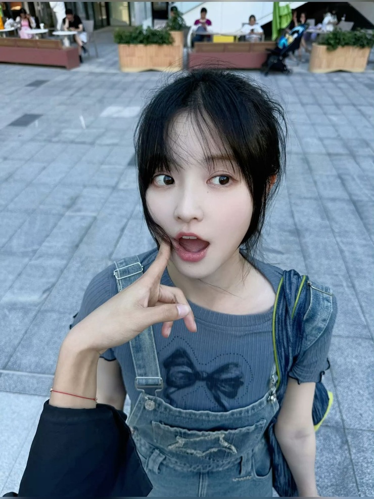 Picture of Chuhan Zhang