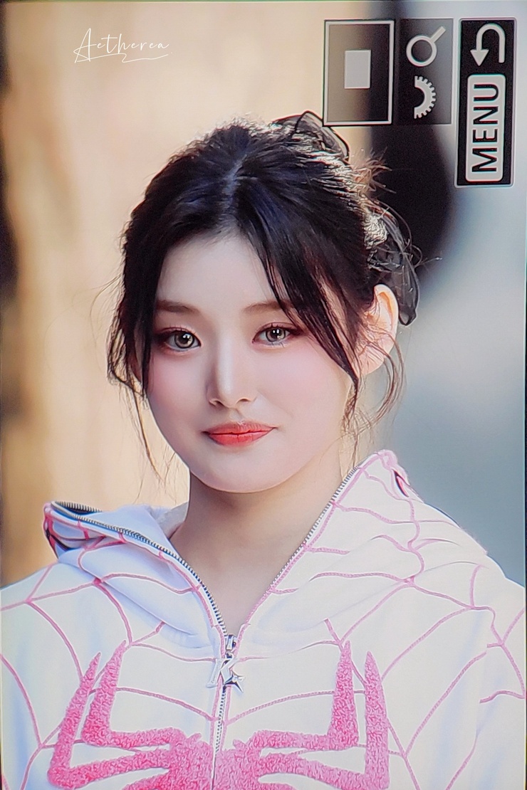 Picture of Athena Yang