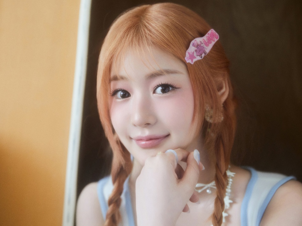 Picture of FIFTY FIFTY