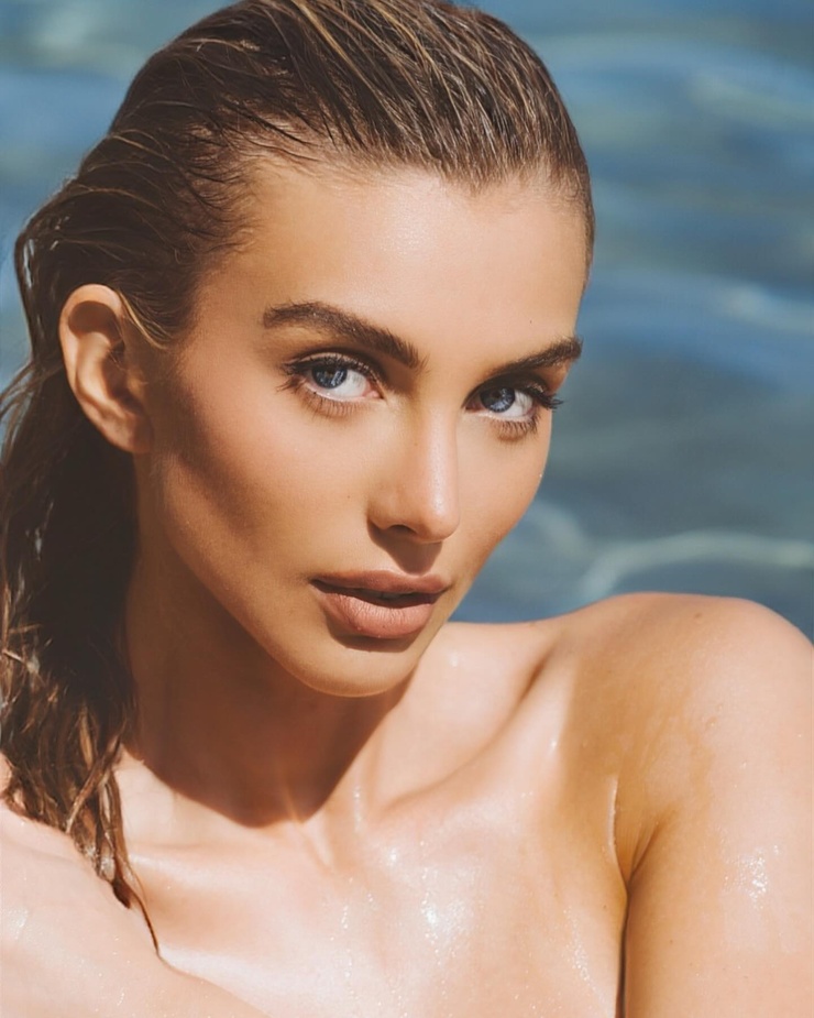 Picture of Elizabeth Grace Lindley