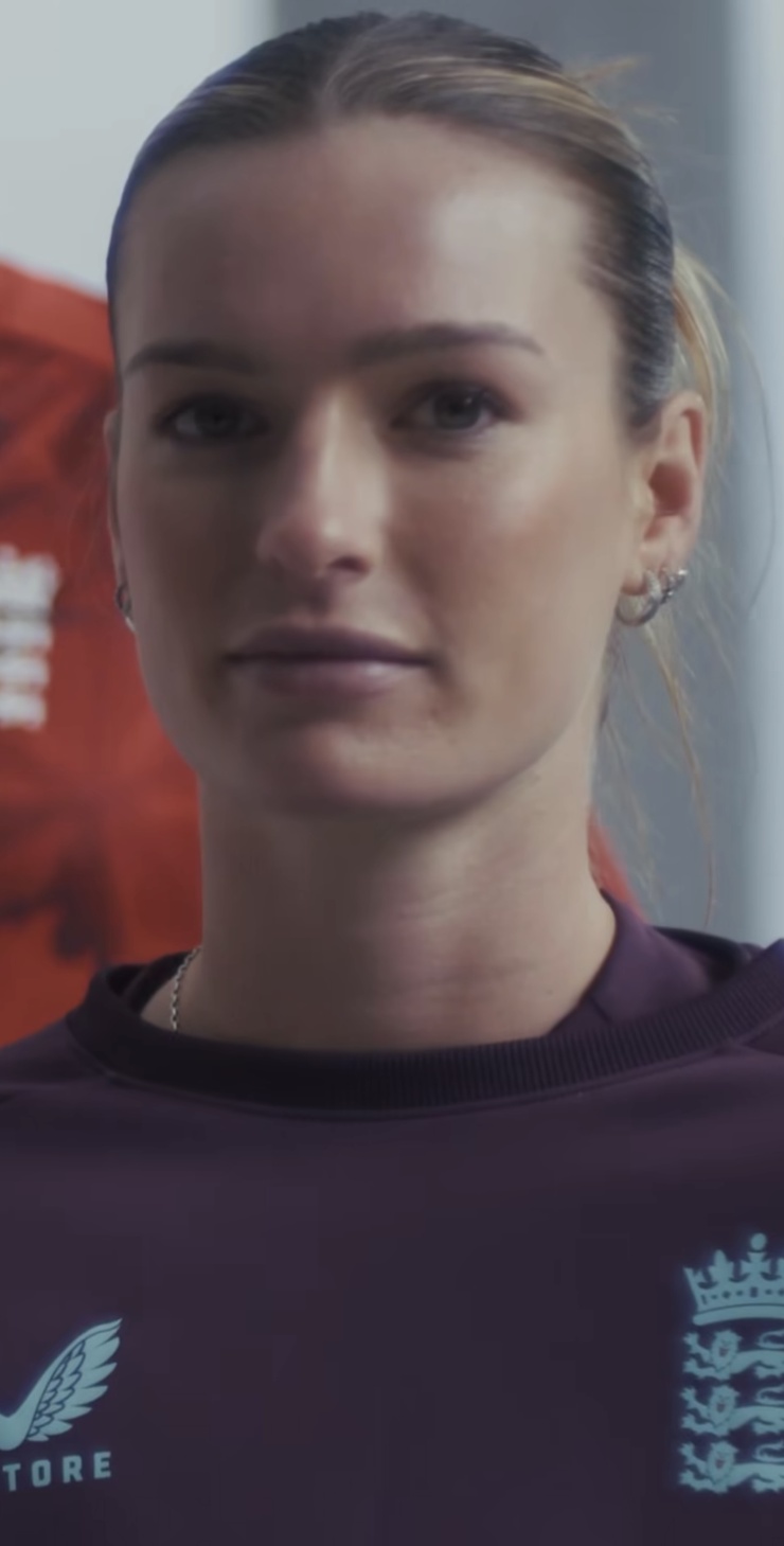 Picture Of Lauren Bell