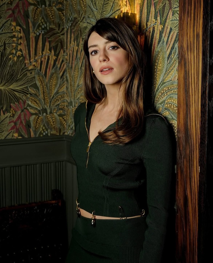 Image of Daisy Edgar-Jones