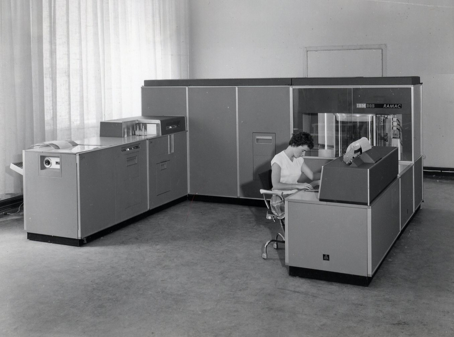IBM 305 RAMAC