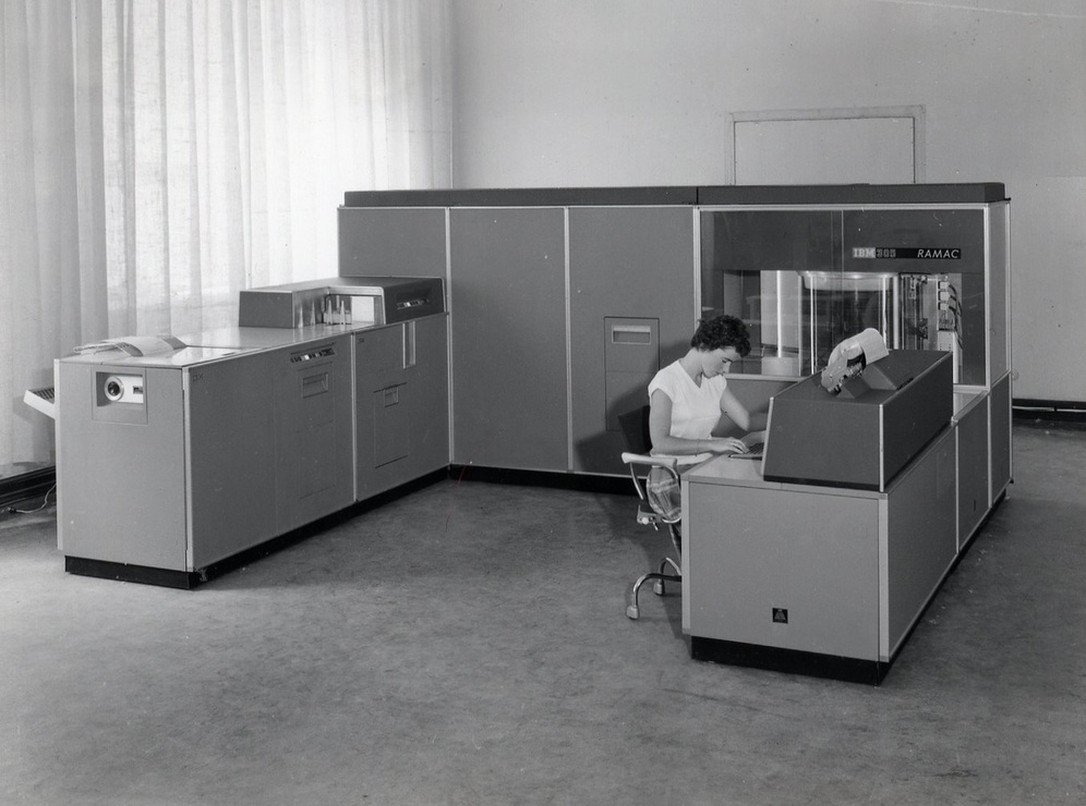 IBM 305 RAMAC