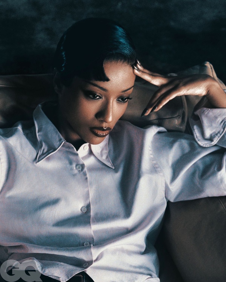 Picture of Shay (singer)