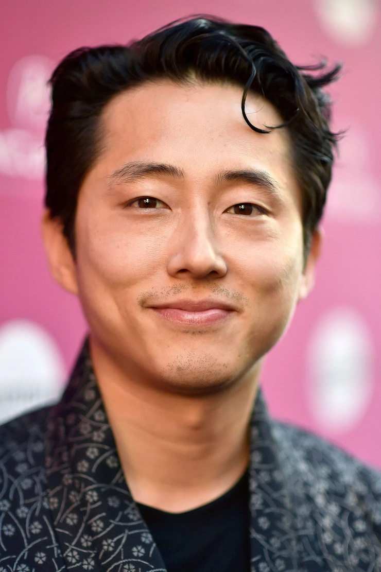 Picture of Steven Yeun