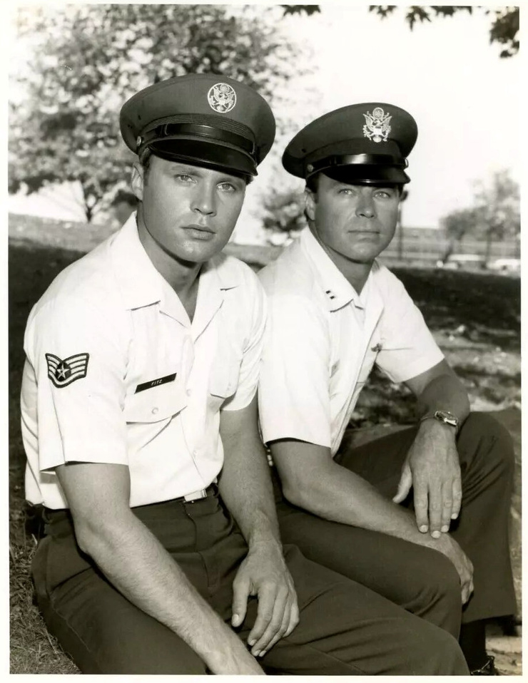 Caskey Swaim, Edward Winter