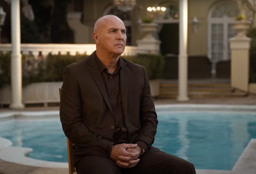 Picture of Arnold Vosloo