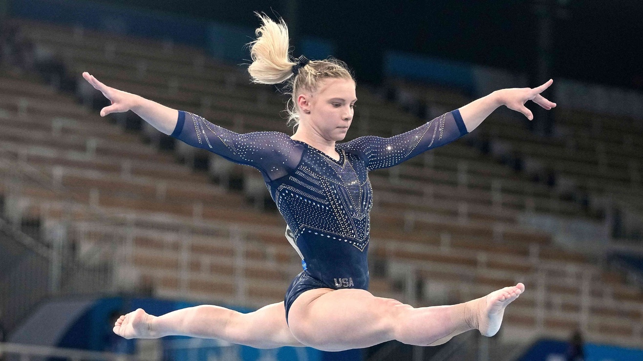 Picture of Jade Carey