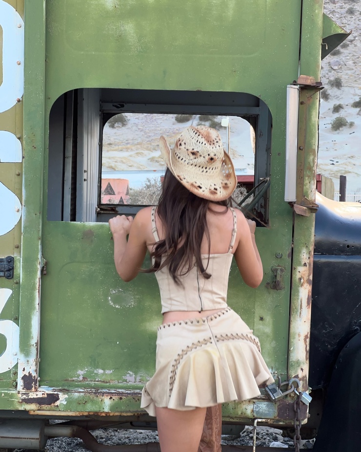 Ella Cervetto picture