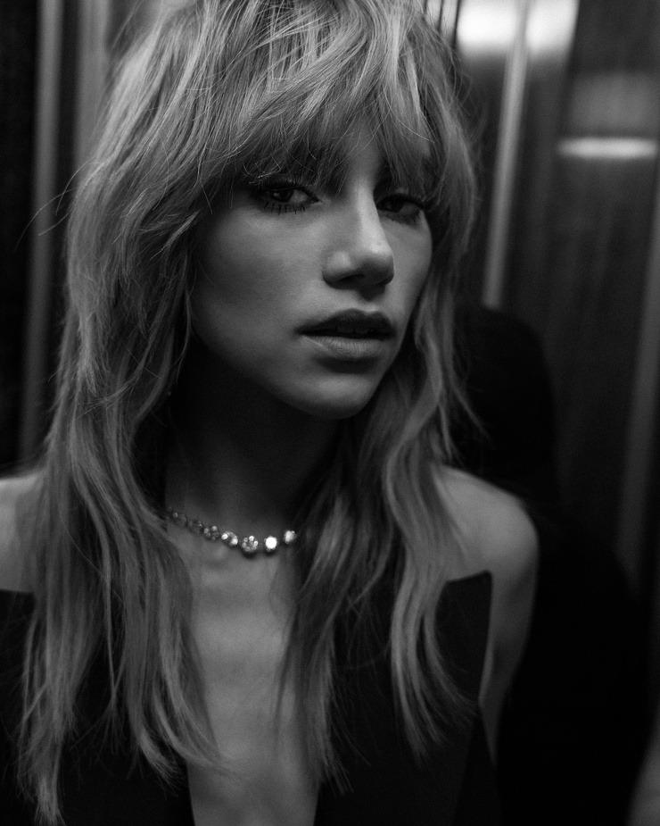 Picture of Suki Waterhouse